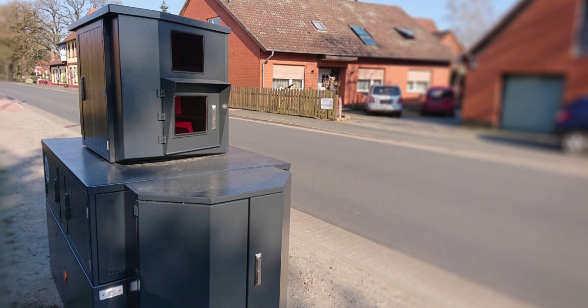 Ein Name für den neuen Blitzeranhänger | Stadtverwaltung Neustadt am ...
